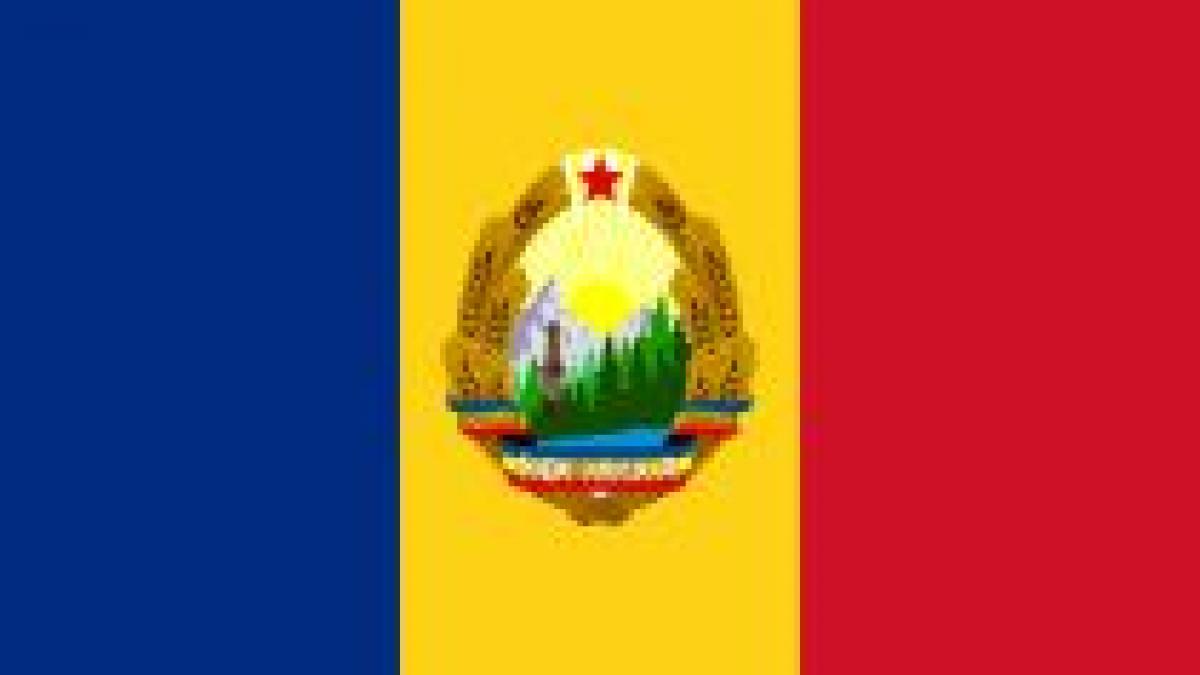 Steagul Republicii Socialiste România a ajuns pe Lună la bordul Apollo ...