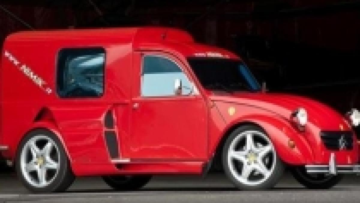 Citrorrari. Vezi cum arată maşina rezultată din încrucişarea unui ...