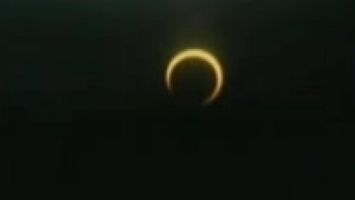 Cea mai lungă eclipsă inelară de soare, observată din Africa, India şi ...