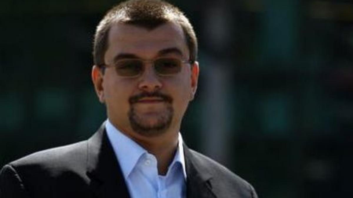 Liberalul Cristian Olteanu, internat după ce a fost bătut cu o bâtă în ...