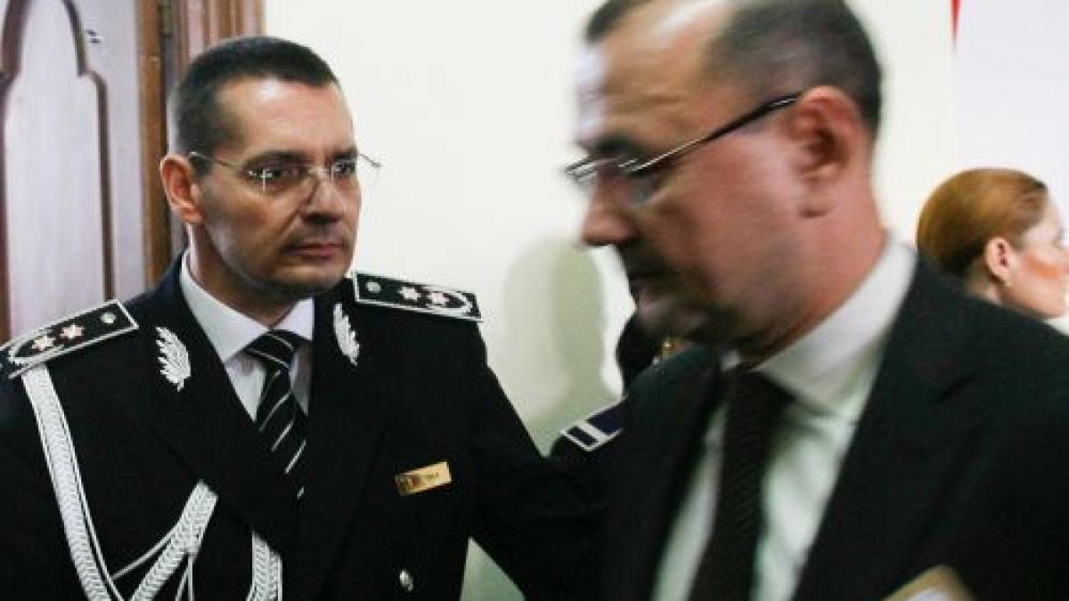 Petre Tobă şi Dan Fătuloiu, propuşi pentru demitere. Ioan Dascălu şi ...