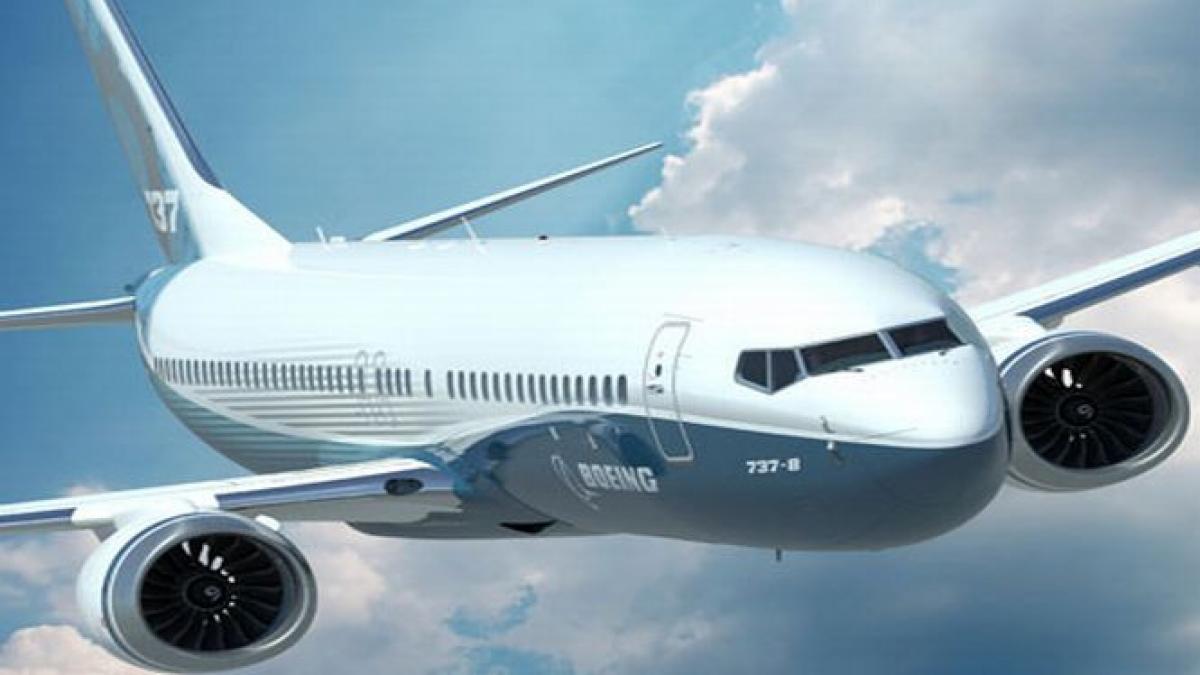 Probleme de siguranţă pentru Boeing 737? 1000 de aparate vor fi "luate ...