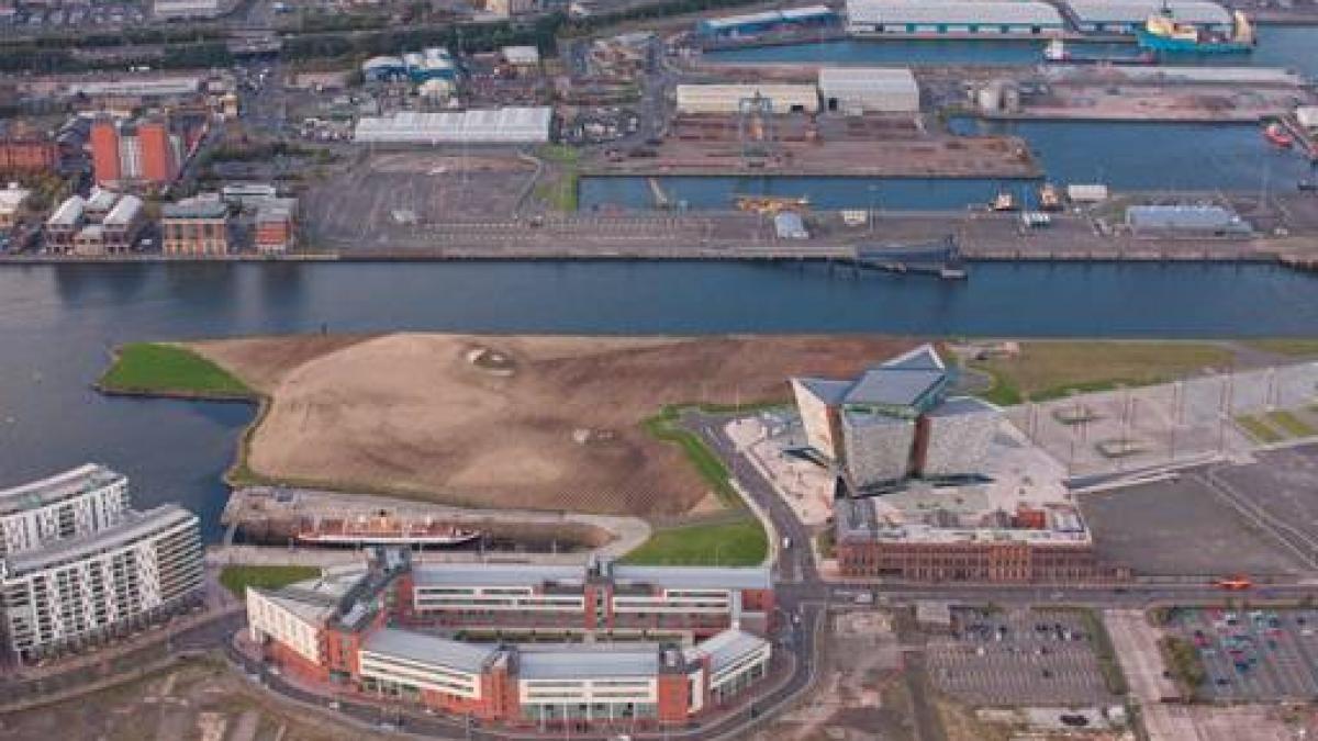 Festivalul anual al Artelor. Vezi cel mai mare portret din lume ...