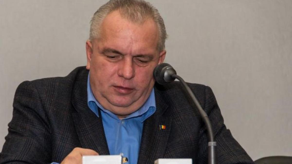 Victorie în instanţă pentru Nicuşor Constantinescu. Acesta poate reveni ...