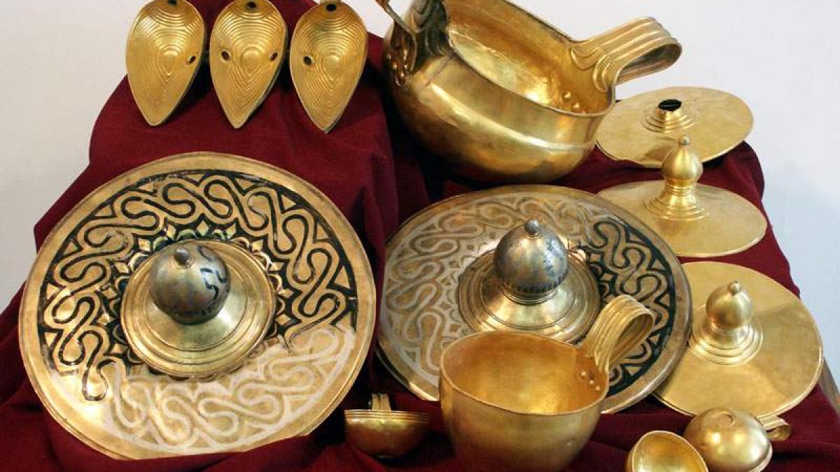 Sute de artefacte dacice găsite în Munţii Orăştiei vor fi filmate ...