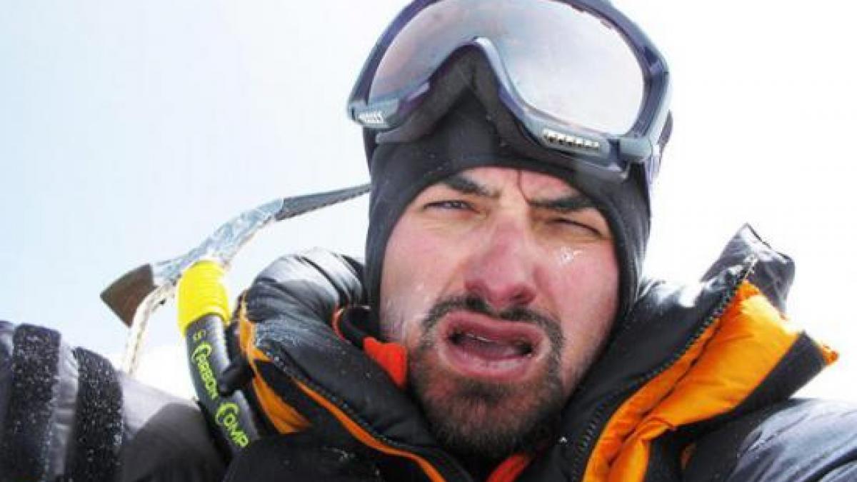 Alpinistul Alex Găvan anunţă evacuarea tuturor celor blocaţi în tabăra ...