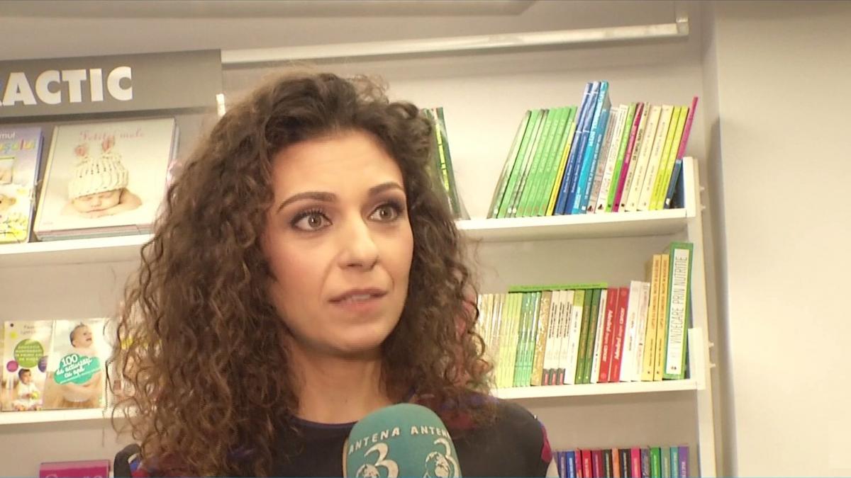 Nati Badea a lansat cel de-al doilea volum de poezii, ”Sunt încă aici!”