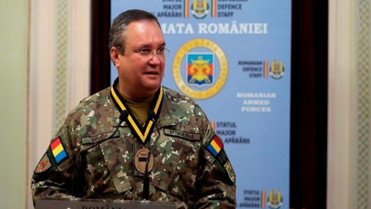 Generalul Nicolae Ciucă, reinstalat ca şef al Statului Major al Apărării