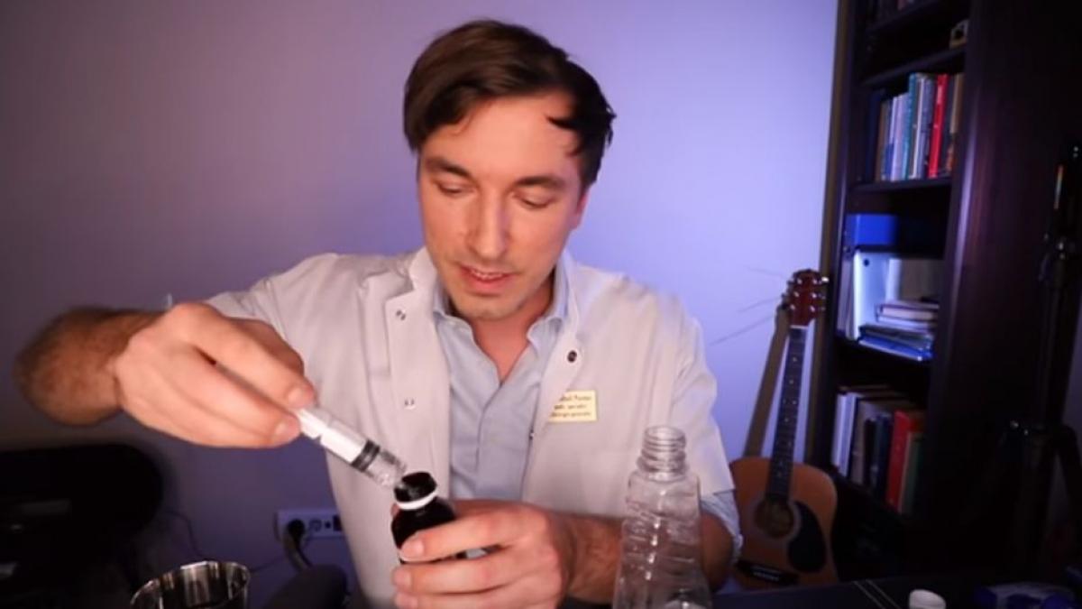 Cum să-ți faci acasă dezinfectant pentru mâini. Dr. Mihail Pautov: Ai ...