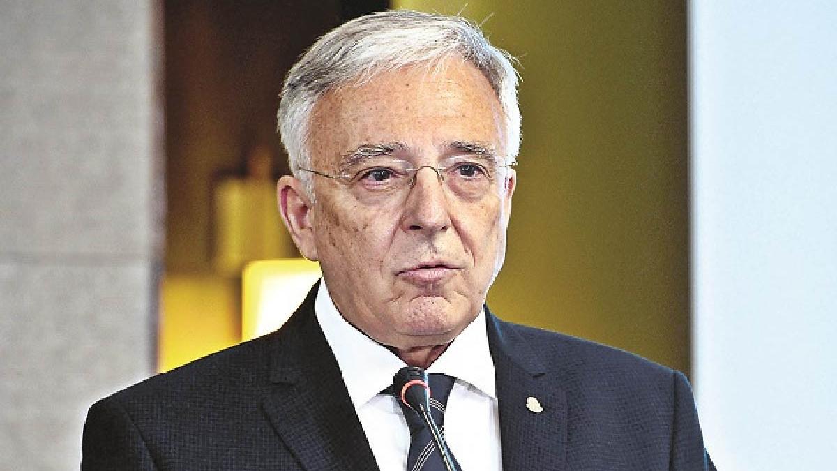 Mugur Isărescu, guvernator BNR, prima declaraţie despre impactul COVID ...