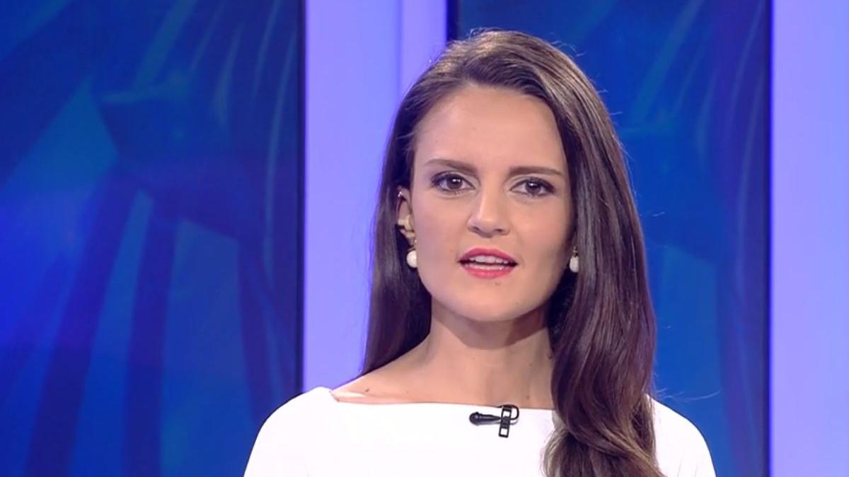 Cum e corect: "La mulţi ani Maria!" sau "La mulţi ani, Maria!"?