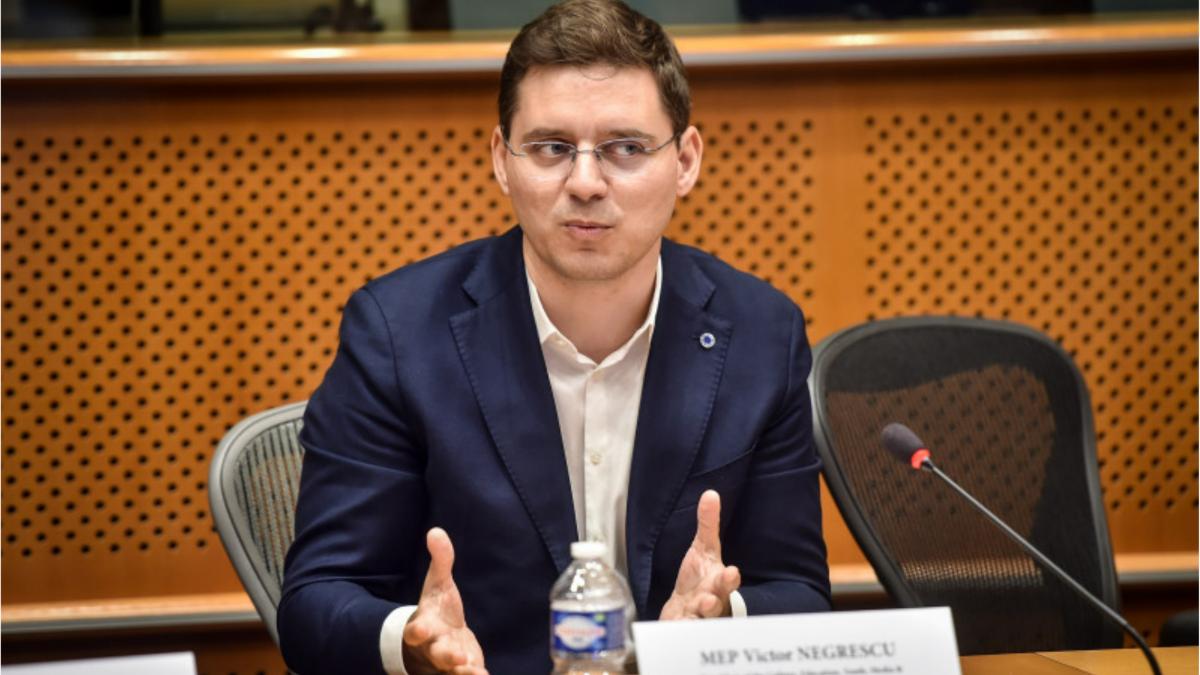 Victor Negrescu: "Vom vota astăzi, la Strasbourg, rezoluţia privind ...