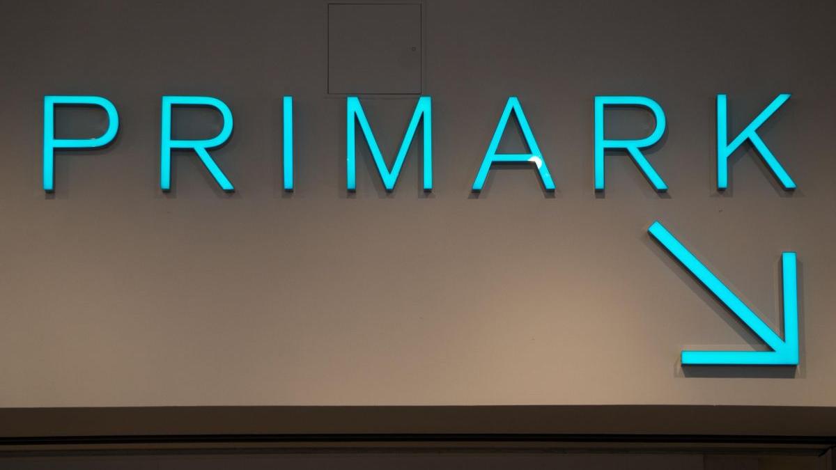 Programul primului magazin Primark din Bucureşti şi oferte pregătite pentru marea deschidere