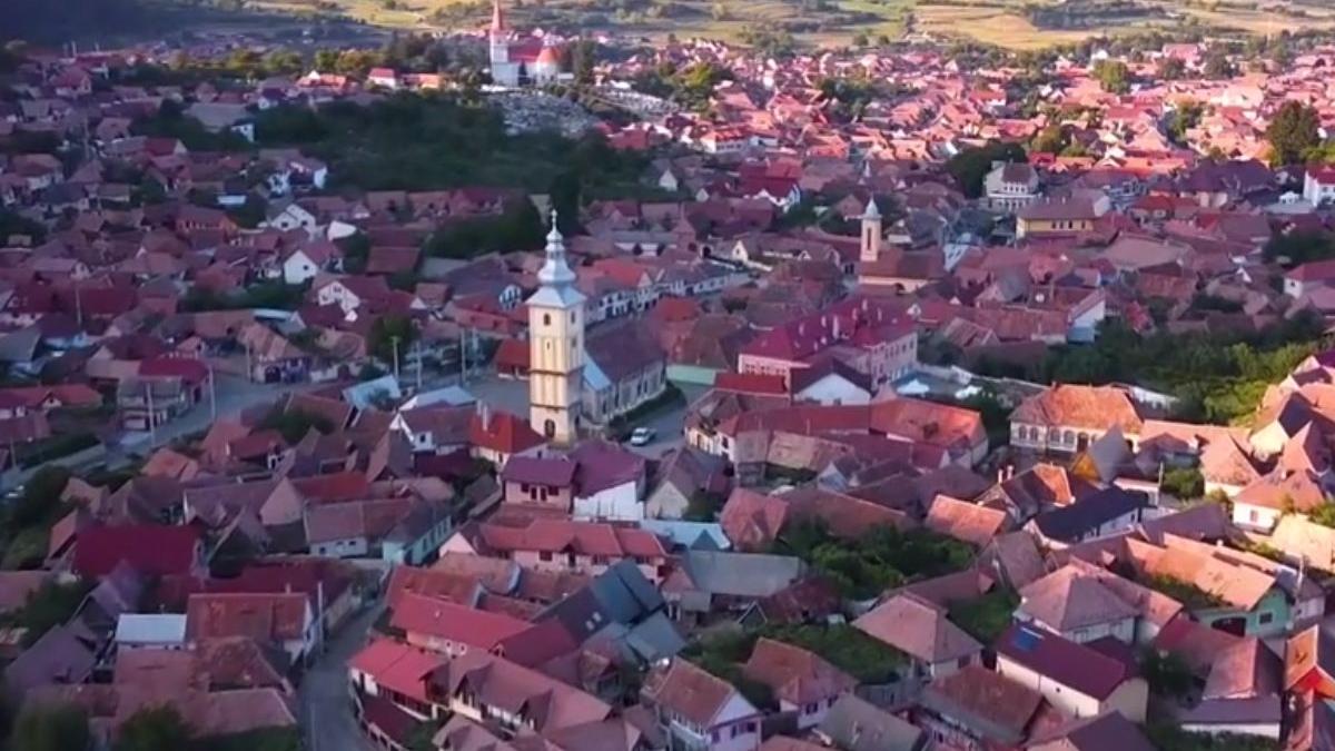 Satul din România care a fost declarat unul dintre cele mai frumoase ...