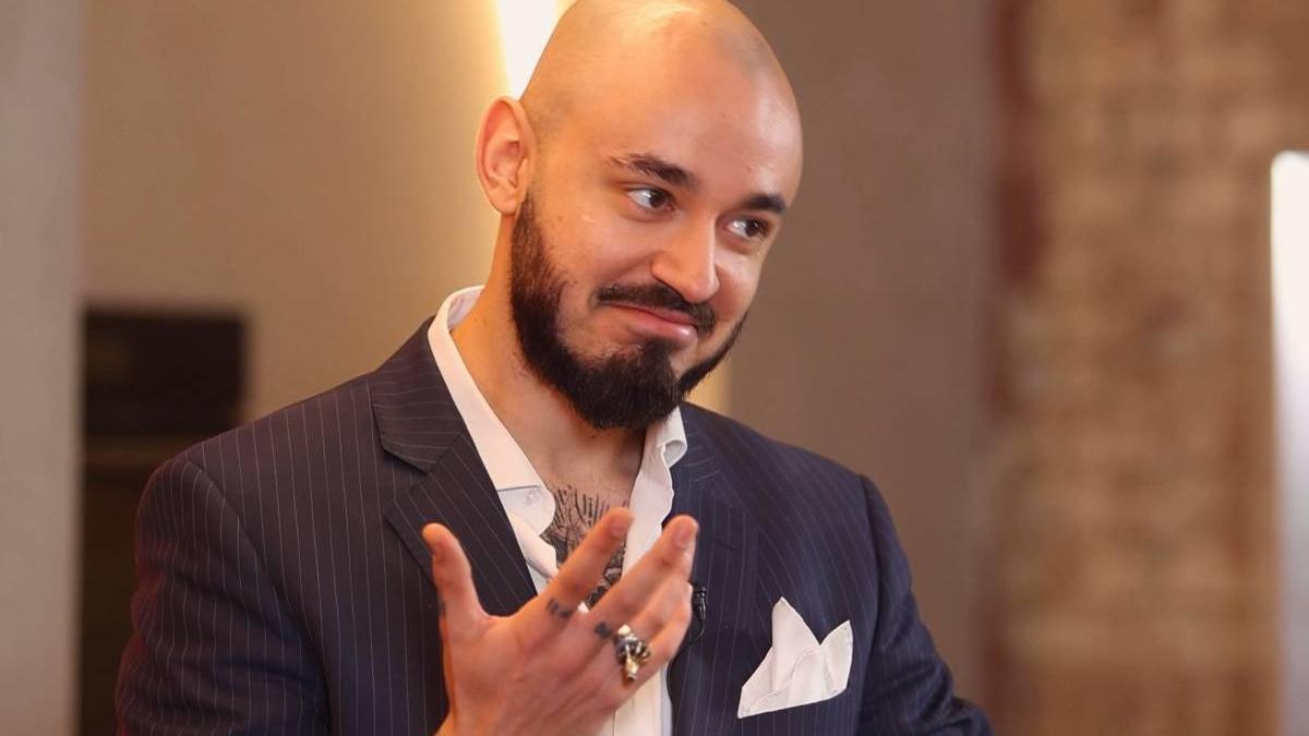 Victor Dorobanțu, Thing din "Wednesday“, a dat o "mână de ajutor" şi în ...