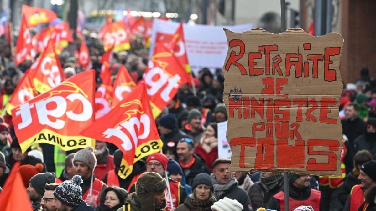 Proteste în mai multe orașe din Europa | Sute de mii de oameni ies din ...