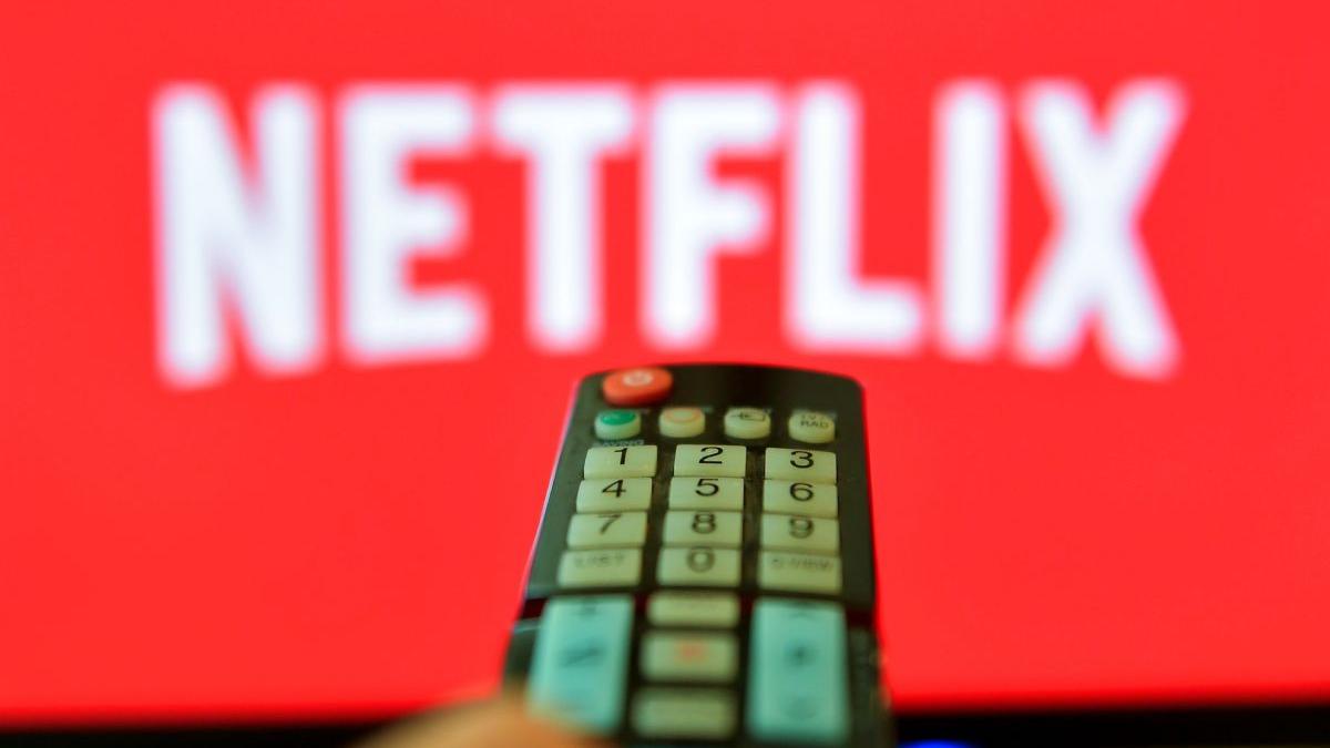 Netflix introduce taxa de partajare a conturilor în România