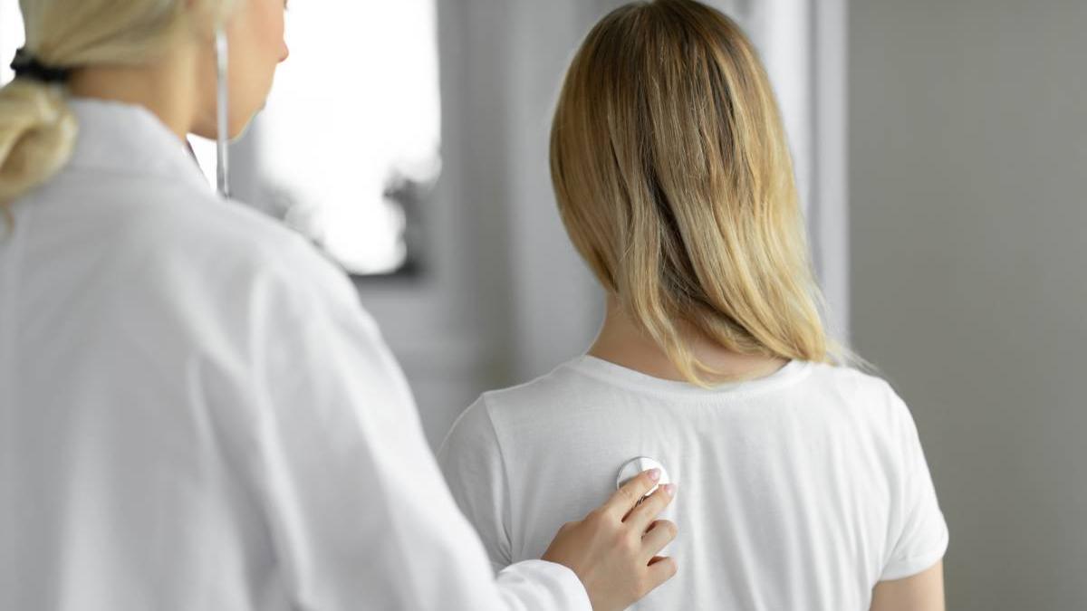 Concediu medical în 2023. Lista codurilor pentru care românii primesc salariul întreg