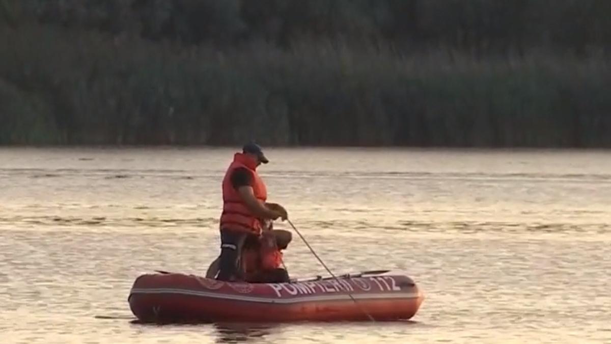 Intervenţie de urgenţă pe râul Siret, pentru salvarea a două fete luate ...