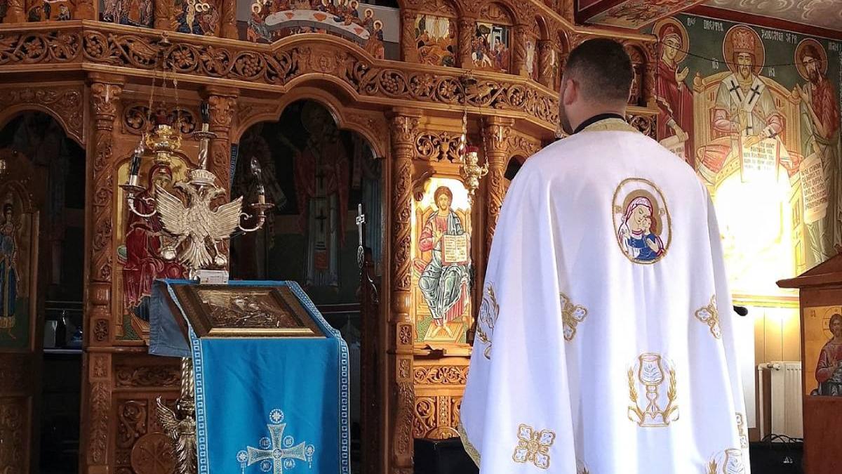 Un fost preot desfiinţează parastasele: "Doar fală şi mândrie, nu ajută ...