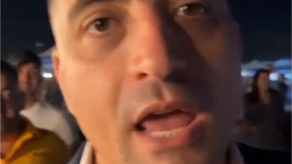 George Simion i-a dat peste mână unui tânăr care l-a confruntat și l-a ...