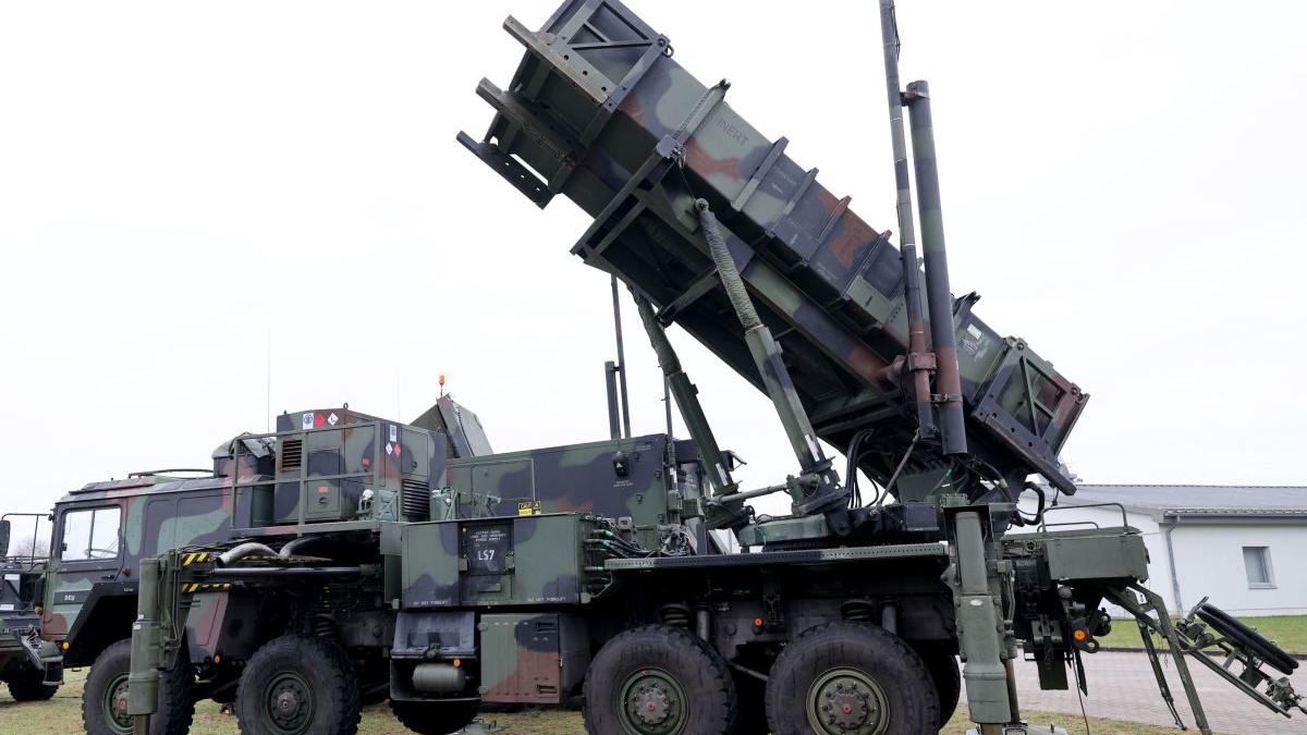 Armata Română trage cu rachete de patru milioane de dolari bucata, la ...