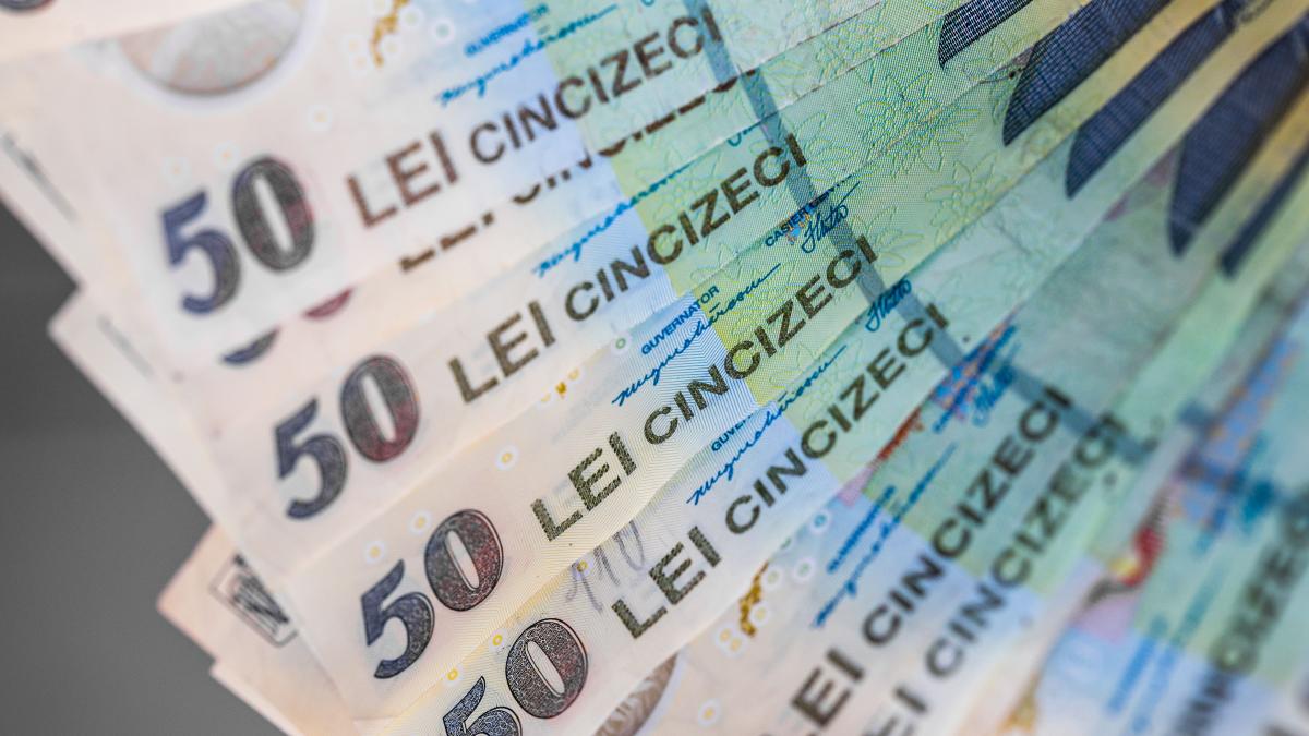 Se dau 750 de lei de la stat pentru românii care locuiesc la bloc: "În premieră dăm și un ...