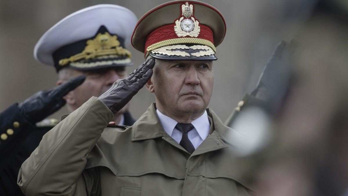 Generalul Gheorghiţă Vlad, şeful Statului Major al Apărării: "Populația ...