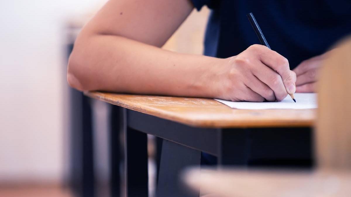 Unii elevi ar putea primi mai devreme diploma de Bacalaureat ...