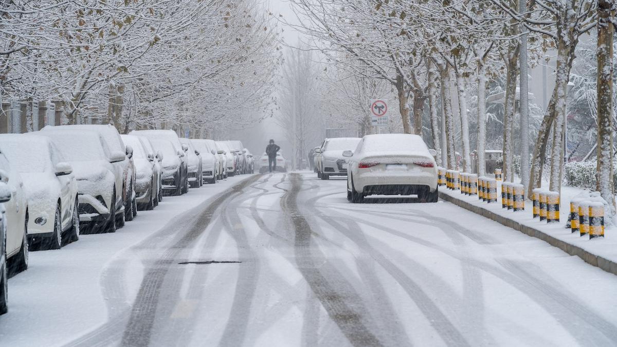Avertizare meteo ANM de ninsori, vânt și ploi în România! 27 de județe ...