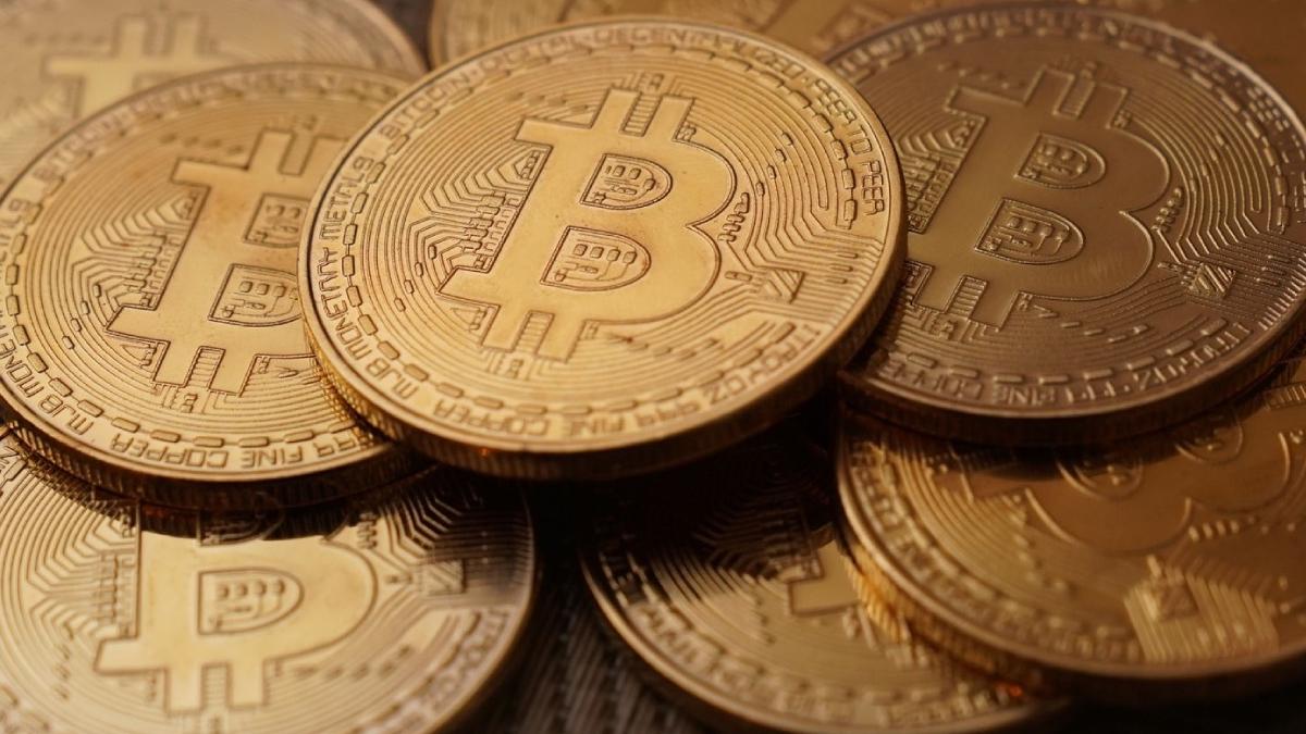 Bitcoin a atins un nou record al ultimilor doi ani. Valoarea monedei ...