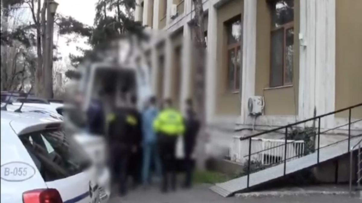 Șase indivizi au bătut un bărbat pe stradă, în Sectorul 1 din București ...