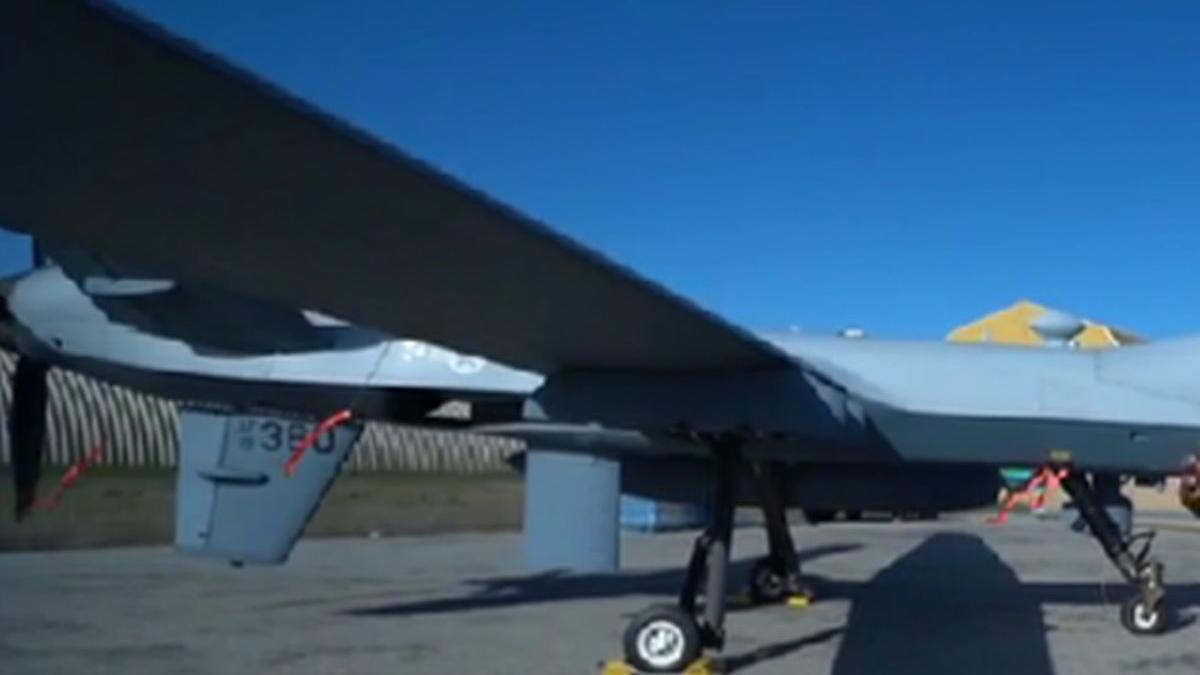 Dronele MQ-9 Reaper de la Câmpia Turzii, filmate de echipa Antena 3 CNN | Antena 3 CNN