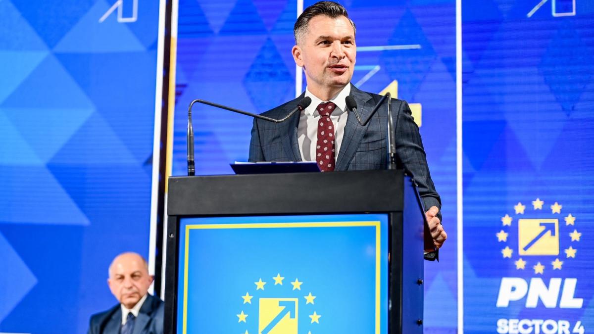 Ionuț Stroe, ales președintele organizației PNL Sector 4: "Vă cer să ...