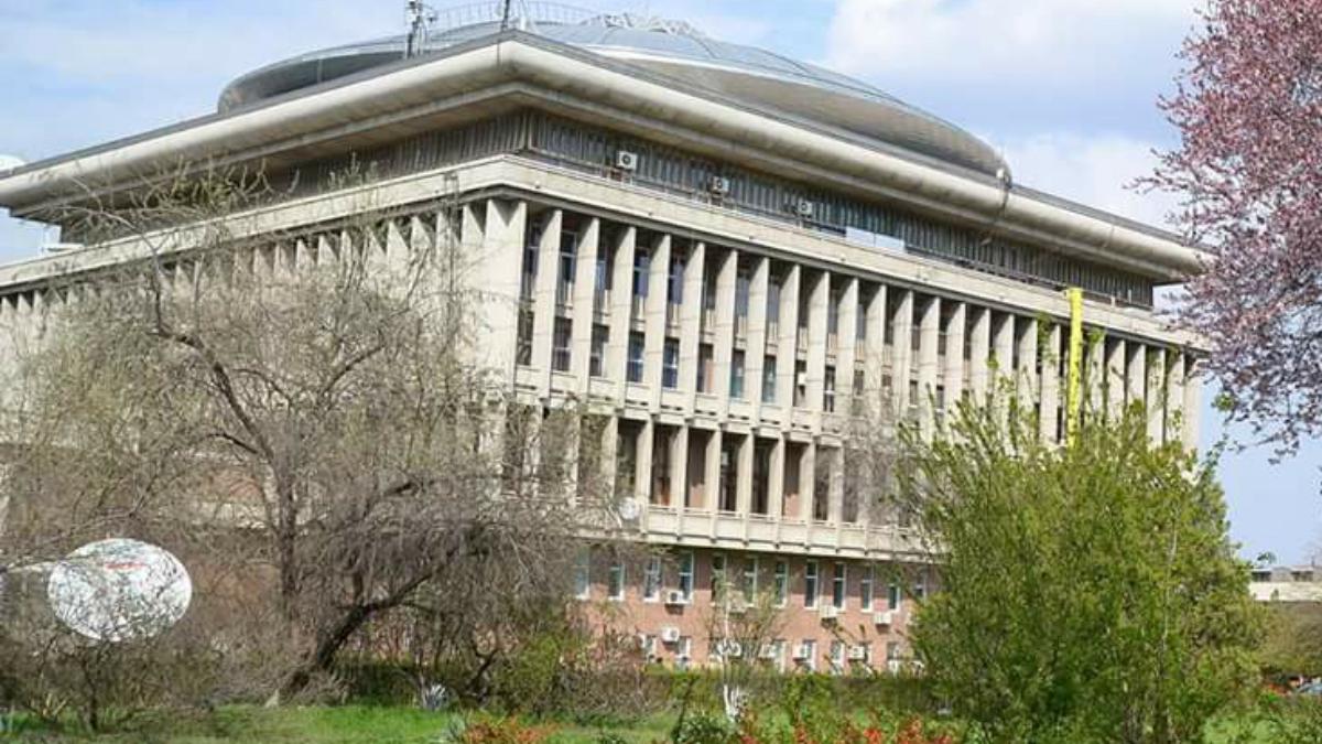 Admitere la facultate 2024. Elevii se pot înscrie la Politehnica ...