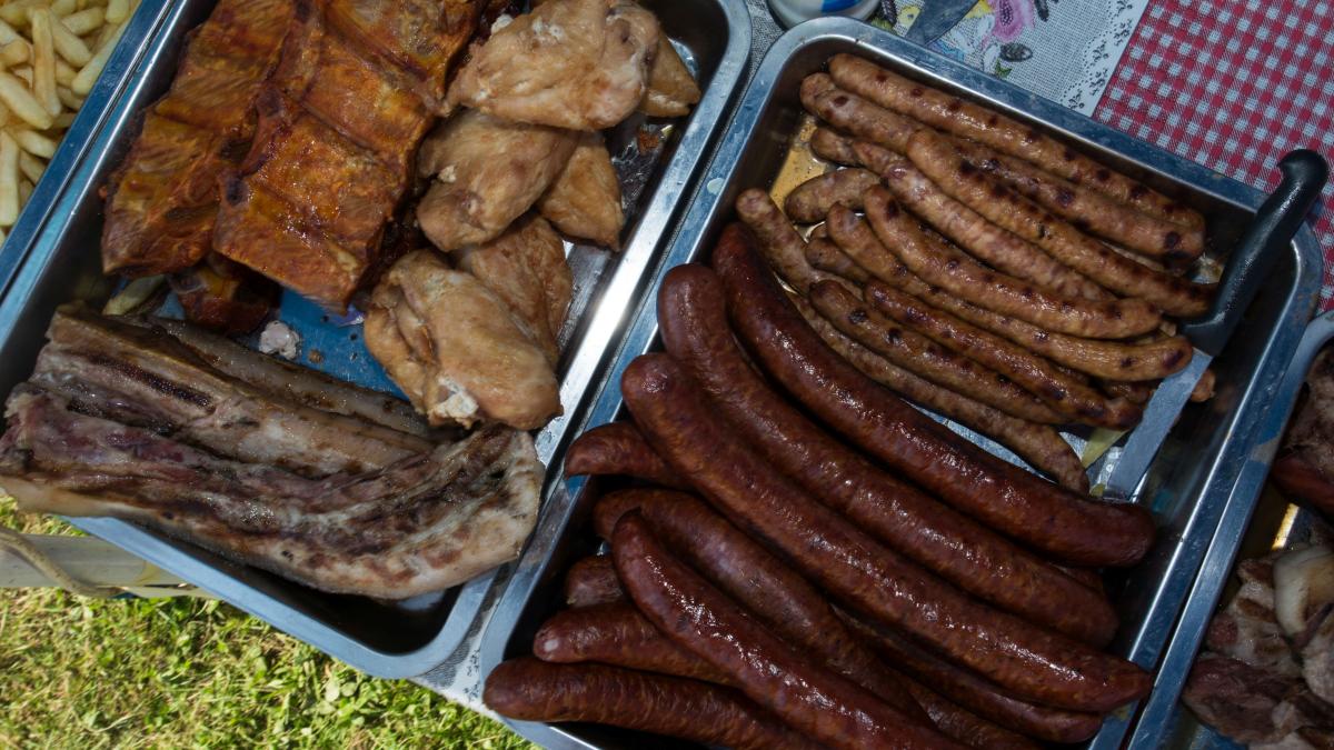 Cozonaci și sarmale la negru: directorul ANSVSA avertizează asupra ...