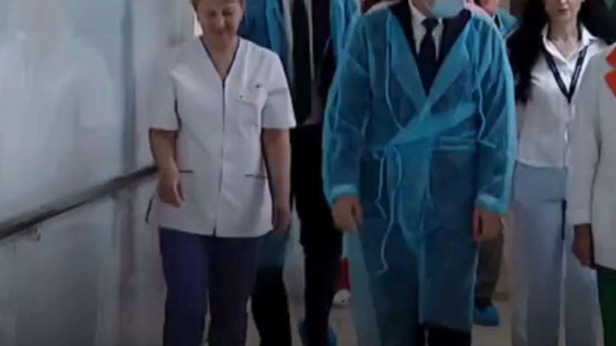 VIDEO: Imagini cu vizita lui Nicușor Dan la Galați, după ce o dronă a ...