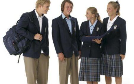 Elevii ar putea purta, din nou, uniforme. Proiectul de lege a fost ...