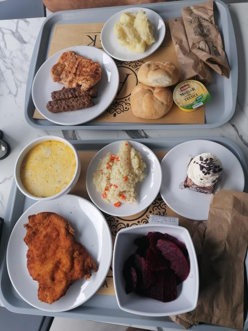 Cât a plătit o turistă pentru o masă la ”împinge tava” în Saturn ...