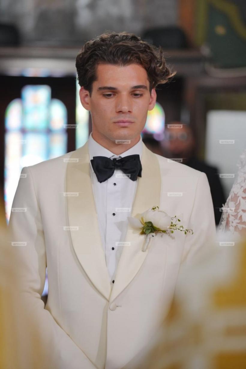 Galerie Foto - Imagini exclusive de la nunta Elenei și a lui Ianis Hagi ...