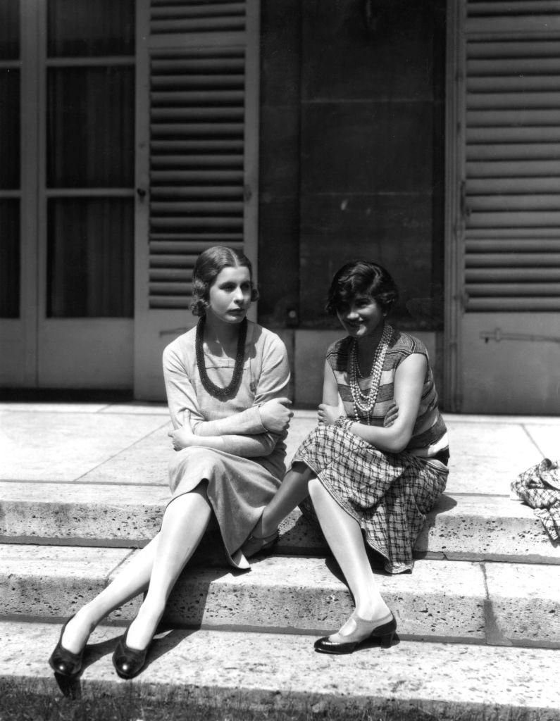 Galerie Foto - „Moda trece, stilul rămâne”. 54 de ani fără Coco Chanel ...