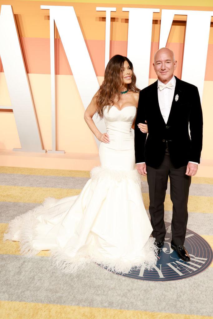 Galerie Foto - Miliardarul Jeff Bezos se însoară cu logodnica lui ...