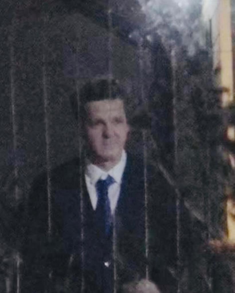 Galerie Foto - Bomba campaniei. Lasconi publică poze în care acuză că ...