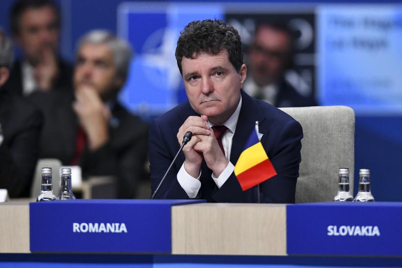 Galerie Foto - Imaginile zilei de la Summitul NATO. Vedeta reuniunii a ...