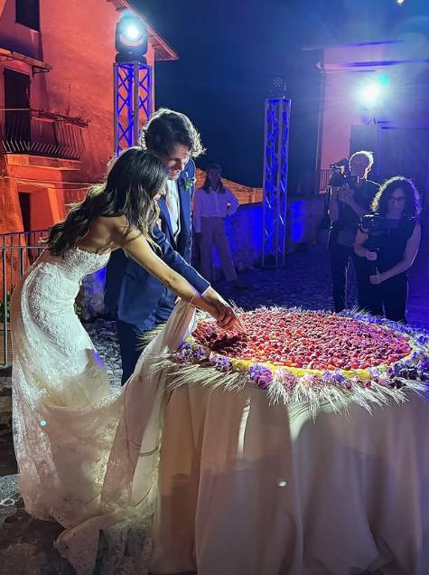 Galerie Foto - Doi italieni bogați au vrut o nuntă în „stil Jeff Bezos ...