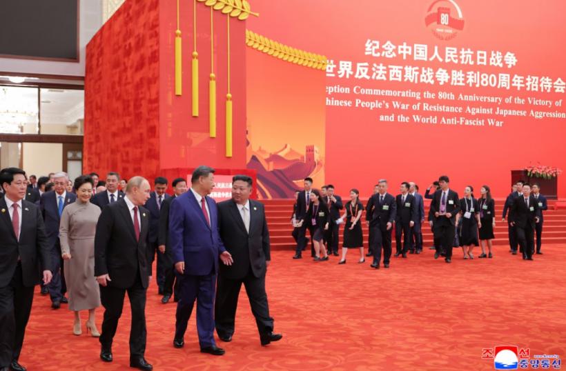 Galerie Foto - Kim Jong Un se laudă că a fost în centrul atenției în ...