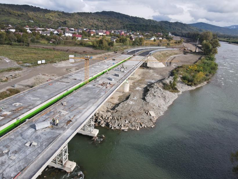 Galerie Foto - Noul pod între România și Ucraina, peste râul Tisa, e ...