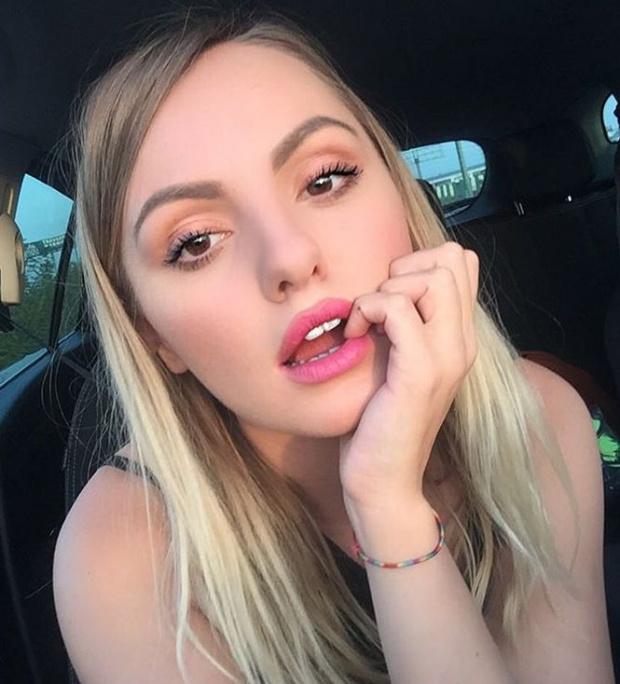 Marcel Prodan a fost condamnat pentru că ar fi bătut-o pe cântăreaţa ...