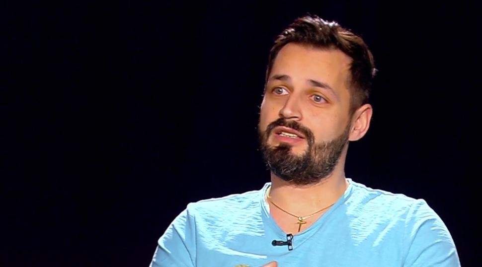 De-a viața ascunselea. Cum vede speakerul motivațional Adrian Niculescu ...