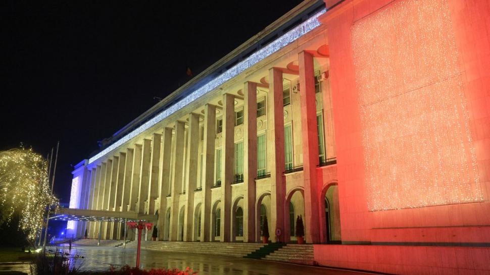 Guvernul României nu a mai plătit factura la curent de 6 luni